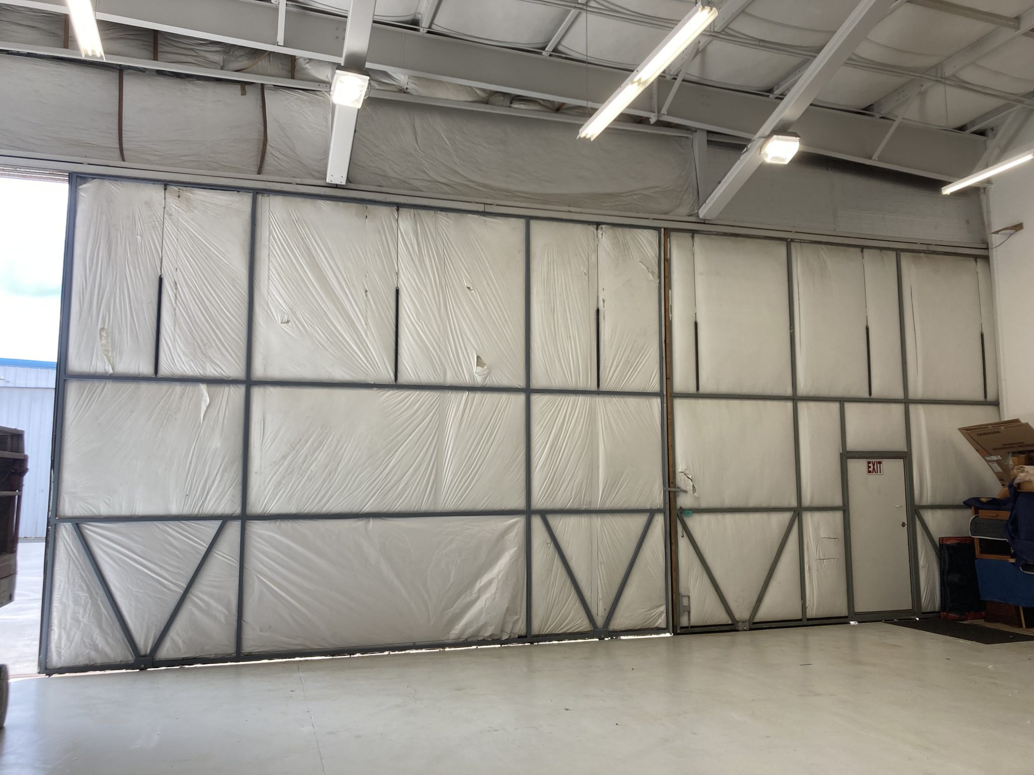 Custom Hangar Doors – NW Custom Aircraft Hangars